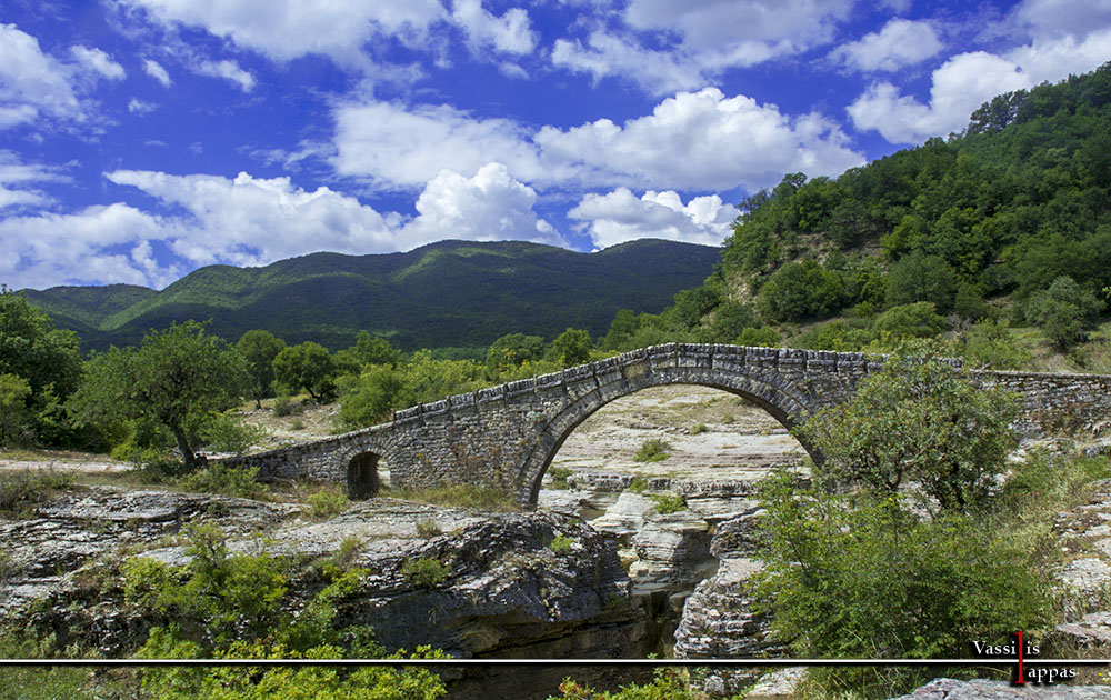 Το Γεφύρι του Γκρέτσι | Πέτρινα Γεφύρια | classic63.com